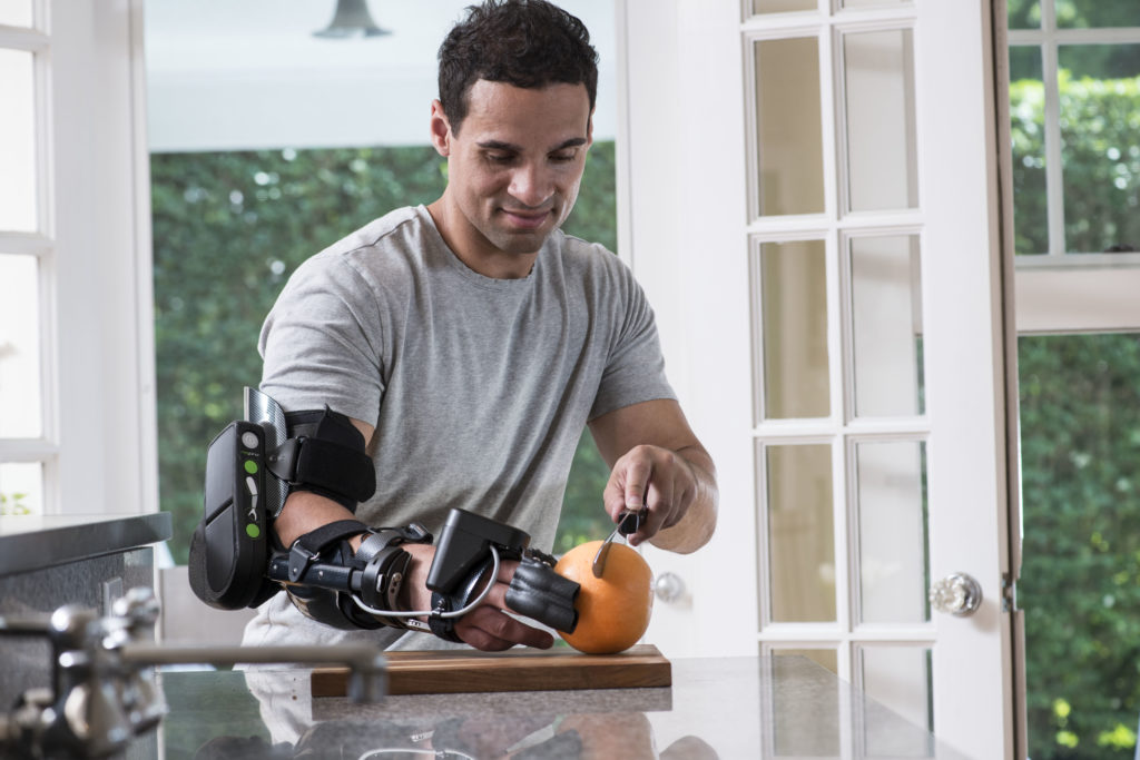 Myomo scales up production, training for MyoPro device