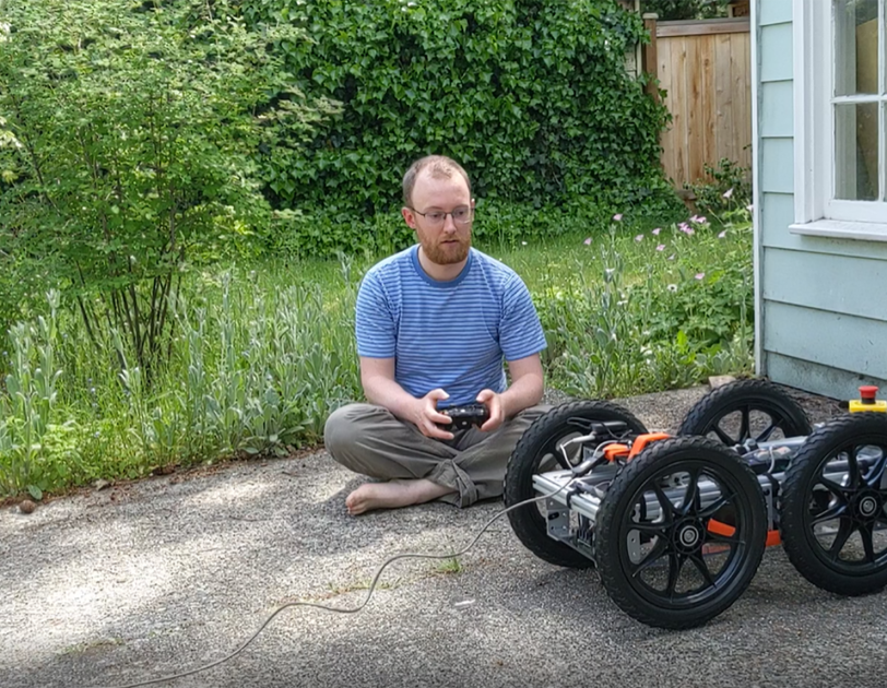 How Amazon robotics engineers continue to build tech from their garages