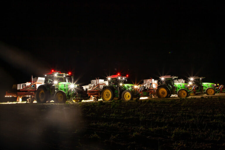 Carbon Robotics introduces the new Carbon AutoTractor autonomy kit ...