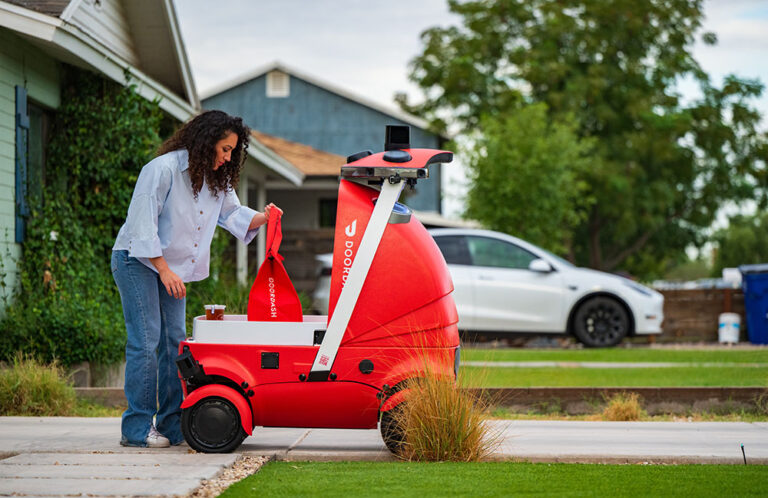 DoorDash unveils Dot, its first commercial autonomous delivery robot ...